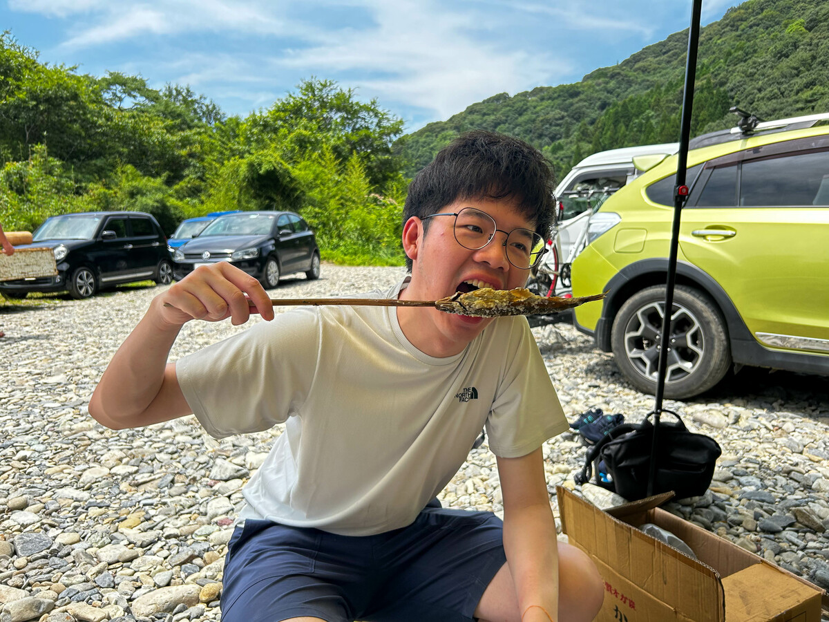 Ayu no Chongake (Sweetfish Angling) & Salt-Grilled Sweetfish By the ...